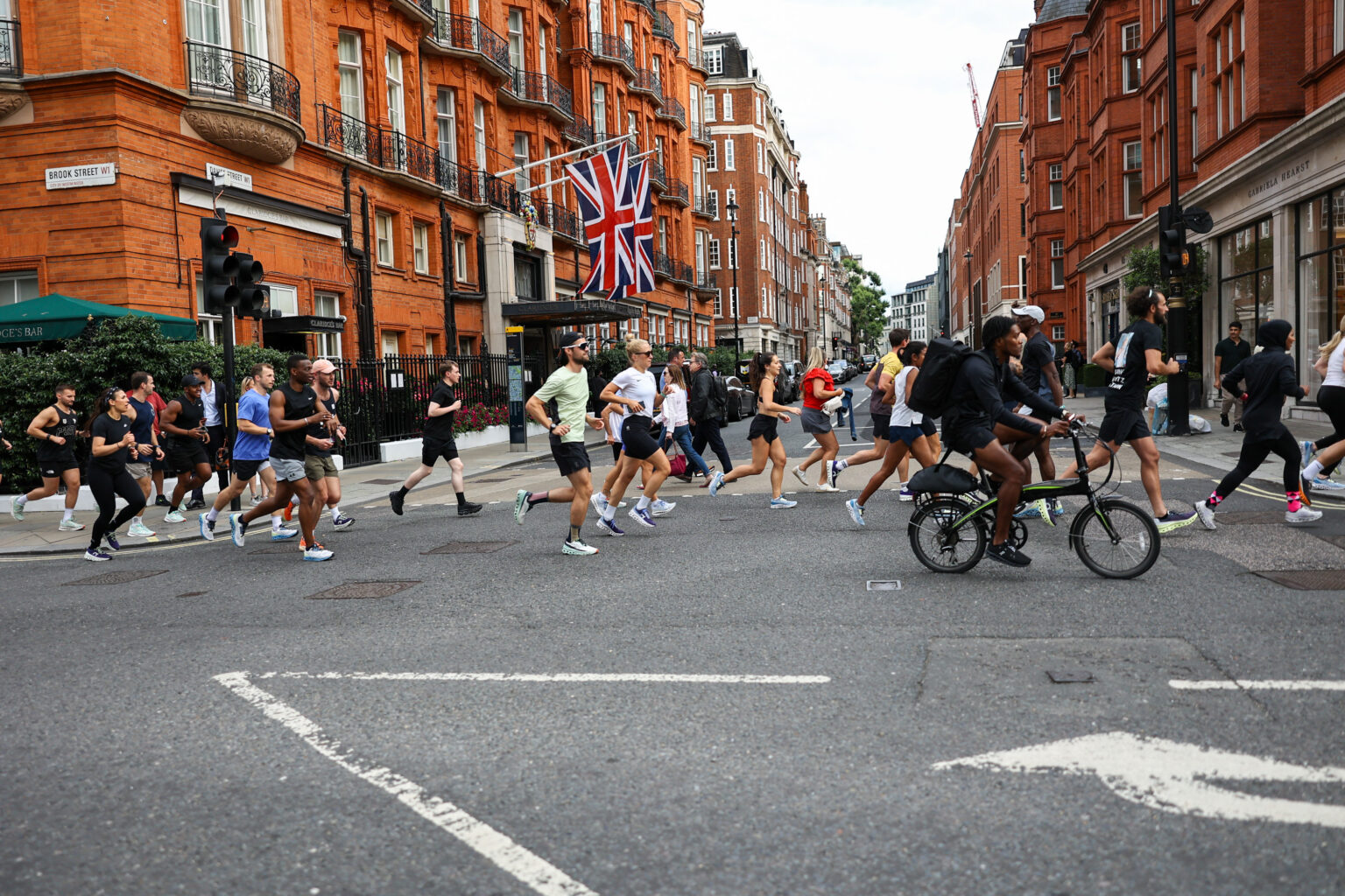 The Best Social Run Clubs in London in 2024 - Stolt Running